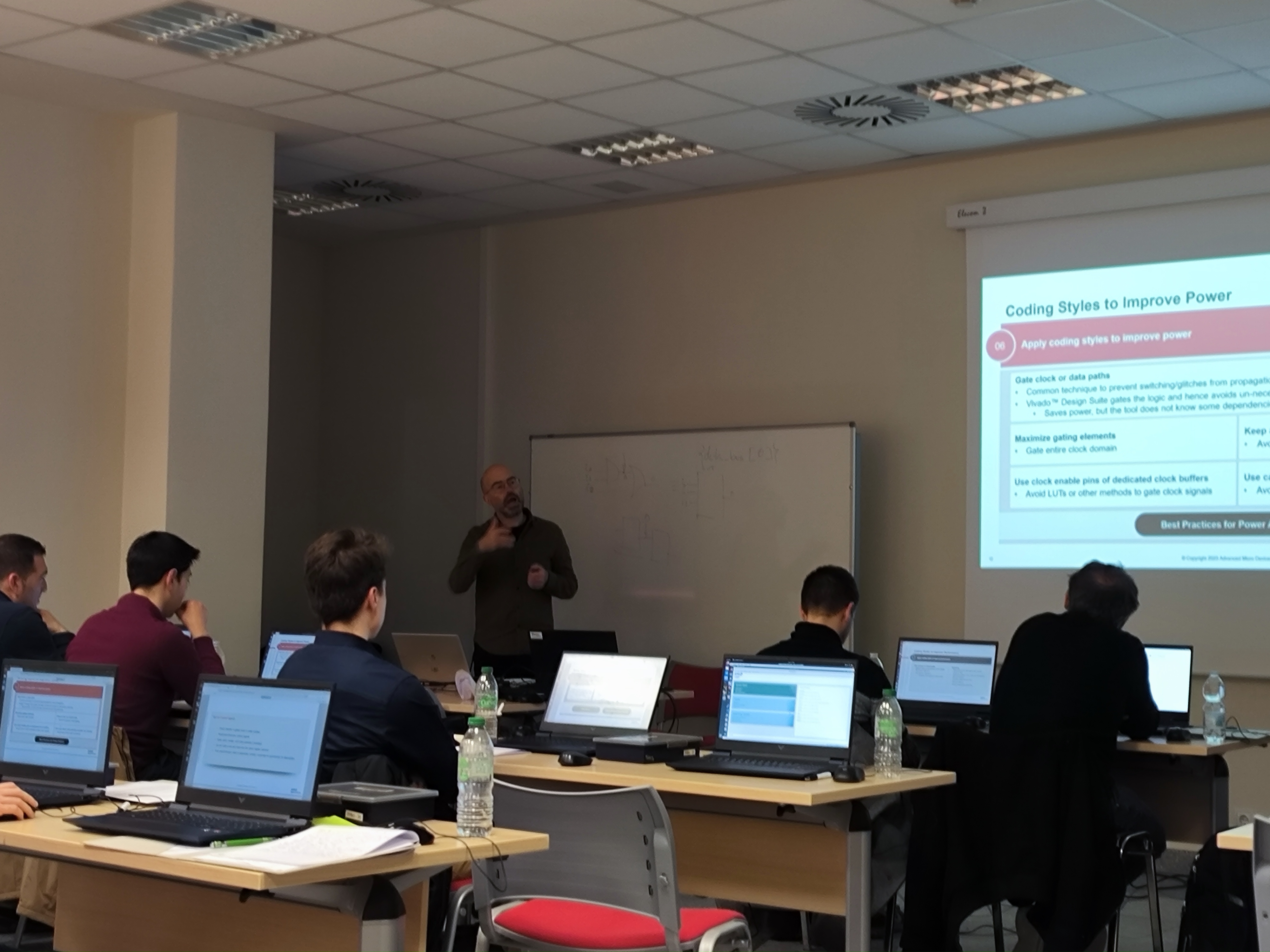 Diseño con FPGAs de AMD-Xilinx: Vivado ML Edition – Essential (2024 ...